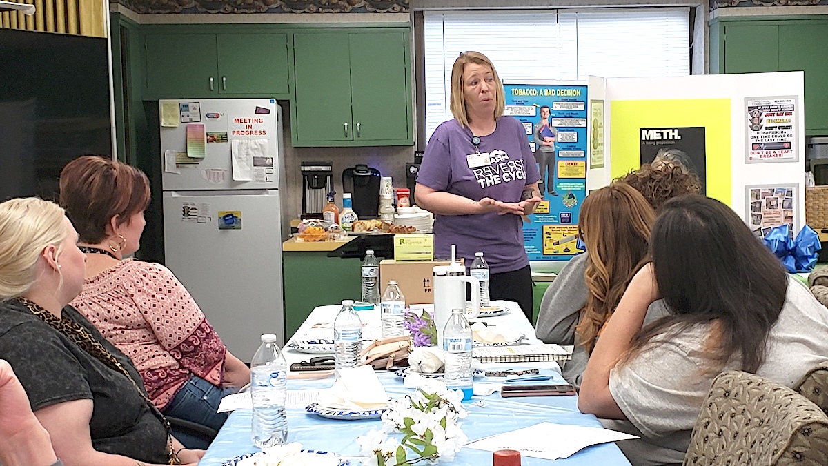 April Wallace from the RHOAR Center speaks at Stand in the Gap ...