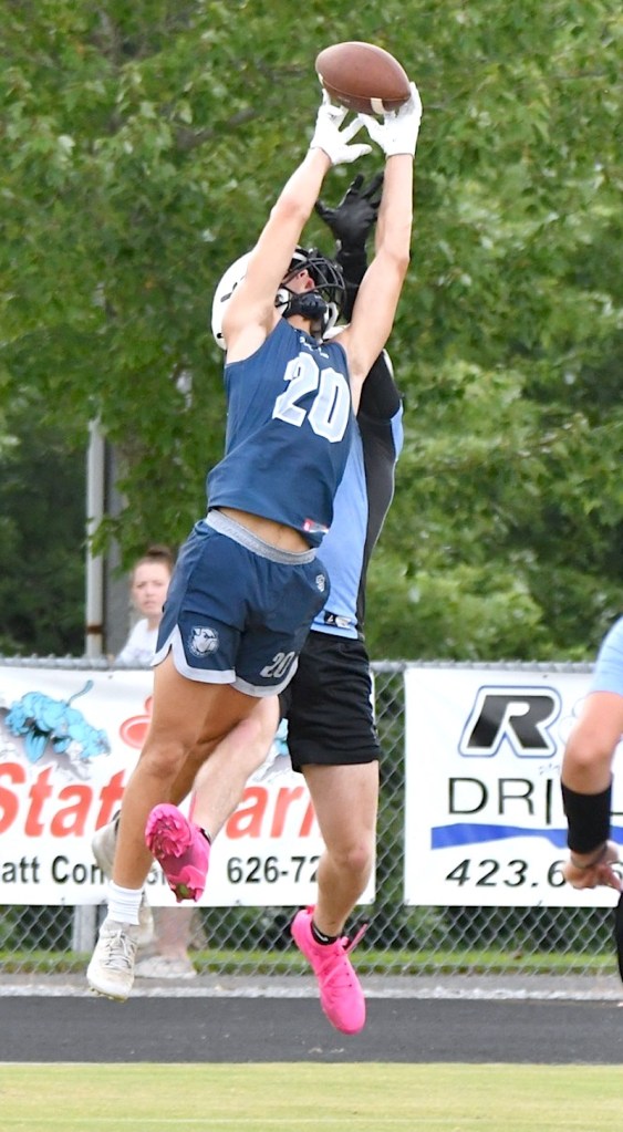 Panthers, Bulldogs scrimmage to benefit Det. McGeorge | Claiborne Progress