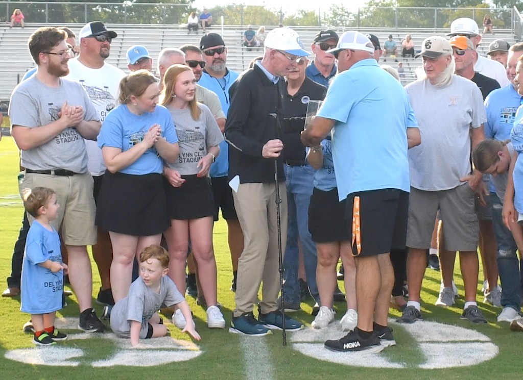 Panthers dedicate stadium in honor of Coach DeLynn Cline | Claiborne ...